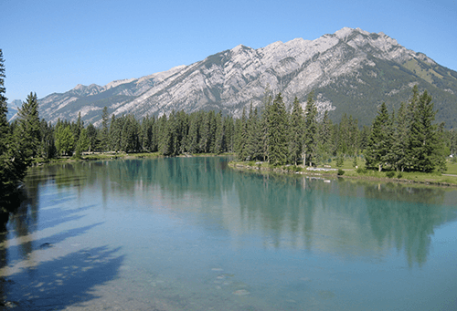 Best boating lakes in Alberta?