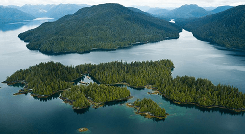 9 best places to go boating in British Columbia