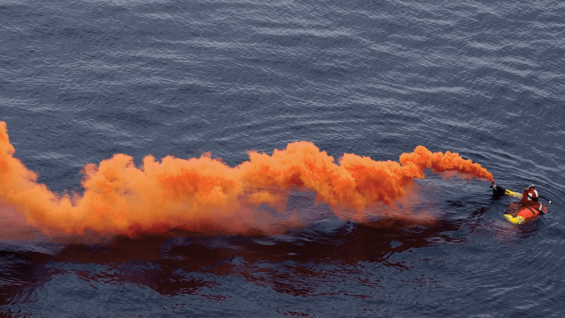 Boat distress flare types - Distress signals