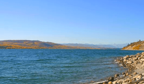 Best places to go boating in Alberta?