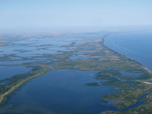 10 Best places to go boating in Manitoba?